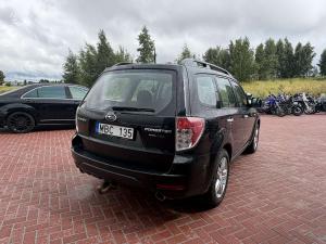 Black Subaru Forester 2010 in Druskininkai, with an engine capacity of 2.50 L and mileage of 236 thousand km for 4590 €, photo 8 on AUTOMOTO.COM.LV