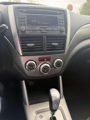 Black Subaru Forester 2010 in Druskininkai, with an engine capacity of 2.50 L and mileage of 236 thousand km for 4590 €, photo 16 on AUTOMOTO.COM.LV