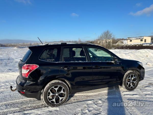 Melns Subaru Forester 2015 Tallina, ar dzinēja tilpumu 2.00 L un nobraukumu 185 tūkst. km par 10900 €, foto 3 vietnē AUTOMOTO.COM.LV