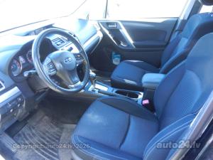 Black Subaru Forester 2015 in Tallinn, with an engine capacity of 2.00 L and mileage of 232 thousand km for 9500 €, photo 9 on AUTOMOTO.COM.LV