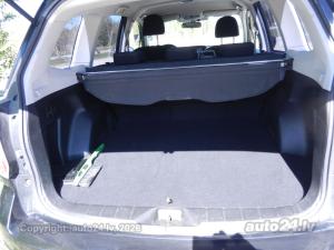Black Subaru Forester 2015 in Tallinn, with an engine capacity of 2.00 L and mileage of 232 thousand km for 9500 €, photo 12 on AUTOMOTO.COM.LV