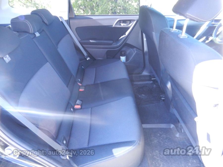 Black Subaru Forester 2015 in Tallinn, with an engine capacity of 2.00 L and mileage of 232 thousand km for 9500 €, photo 13 on AUTOMOTO.COM.LV