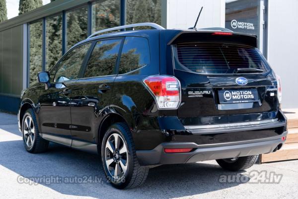 Melns Subaru Forester 2017 Tallina, ar dzinēja tilpumu 2.00 L un nobraukumu 142 tūkst. km par 14990 €, foto 2 vietnē AUTOMOTO.COM.LV