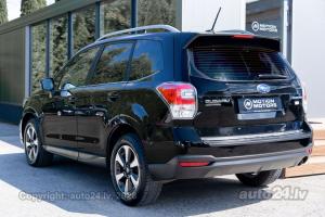 Black Subaru Forester 2017 in Tallinn, with an engine capacity of 2.00 L and mileage of 142 thousand km for 14990 €, photo 3 on AUTOMOTO.COM.LV