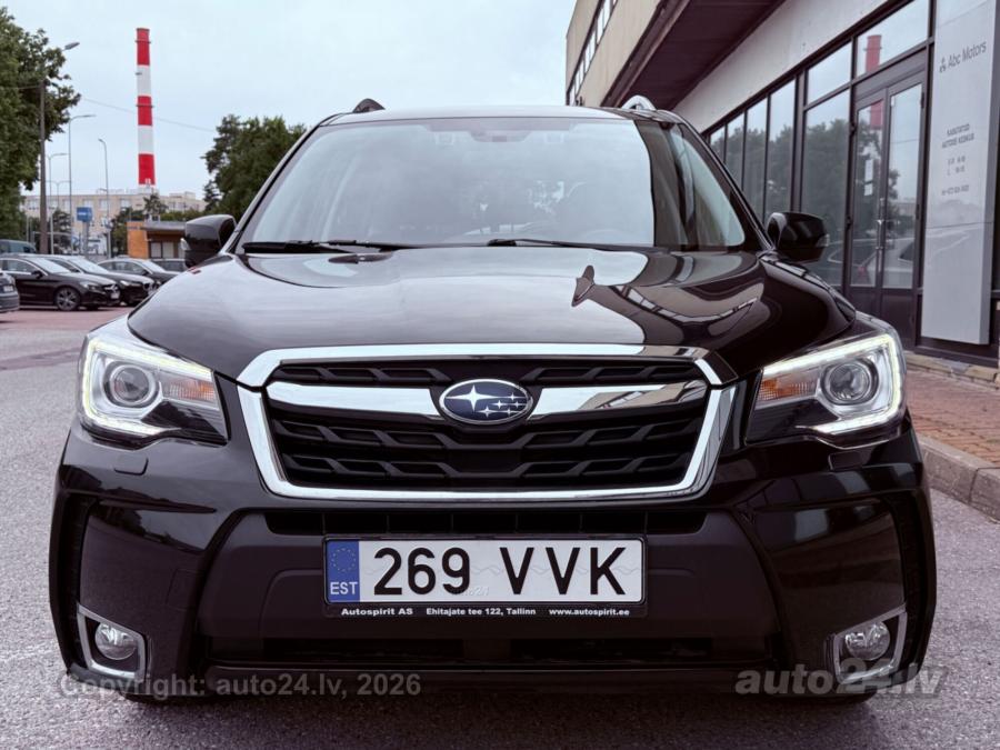 Black Subaru Forester 2019 in Tallinn, with an engine capacity of 2.00 L and mileage of 70 thousand km for 18990 €, photo 8 on AUTOMOTO.COM.LV