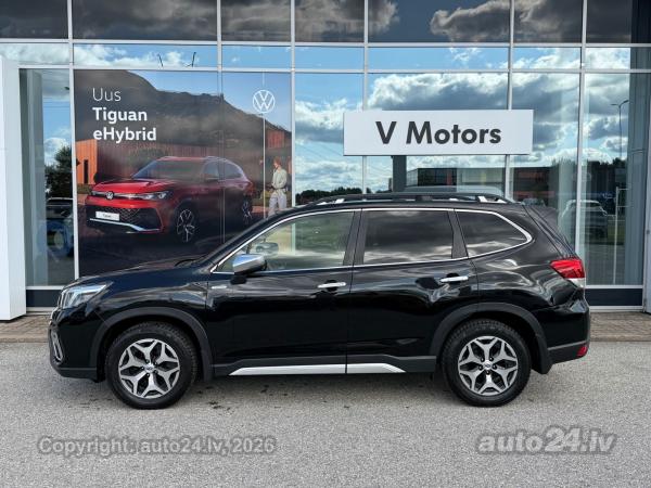 Black Subaru Forester 2020 in Viljandi, with an engine capacity of 2.00 L and mileage of 89 thousand km for 20900 €, photo 2 on AUTOMOTO.COM.LV