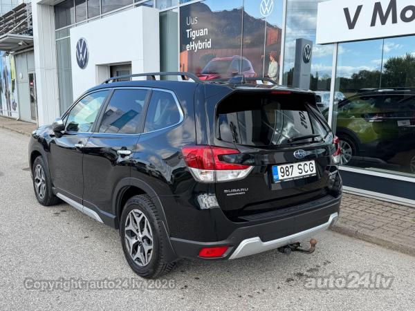 Black Subaru Forester 2020 in Viljandi, with an engine capacity of 2.00 L and mileage of 89 thousand km for 20900 €, photo 3 on AUTOMOTO.COM.LV