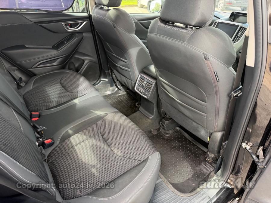 Черный Субару Форестер 2020 в Вильянди, объемом двигателя 2.00 л и пробегом 89 тыс. км за 20900 €, фото 13 на AUTOMOTO.COM.LV