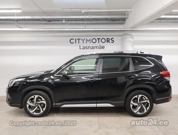 Black Subaru Forester 2023 in Tallinn, with an engine capacity of 2.00 L and mileage of 59 thousand km for 27490 €, photo 2 on AUTOMOTO.COM.LV