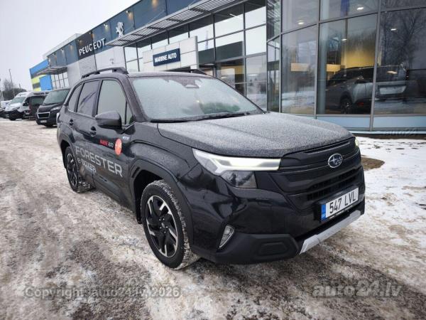 Melns Subaru Forester 2025 Pērnava, ar dzinēja tilpumu 2.00 L un nobraukumu 4 tūkst. km par 36300 €, foto 3 vietnē AUTOMOTO.COM.LV