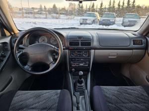 Blue Subaru Forester 2000 in Utena, with an engine capacity of 2.00 L and mileage of 235 thousand km for 2950 €, photo 10 on AUTOMOTO.COM.LV
