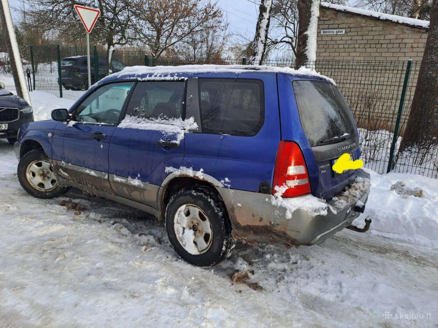 Blue Subaru Forester 2004 in Klaipeda, with an engine capacity of 2.00 L and mileage of 480 thousand km for 890 €, photo 1 on AUTOMOTO.COM.LV