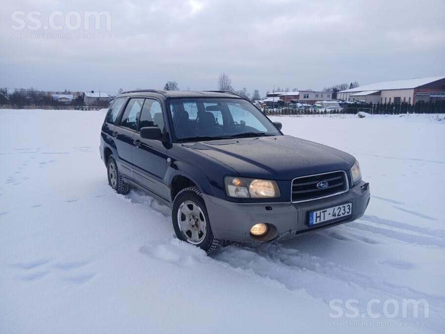 Zils Subaru Forester 2004 Gulbene, ar dzinēja tilpumu 2.00 L un nobraukumu 230 tūkst. km par 2555 €, foto 1 vietnē AUTOMOTO.COM.LV