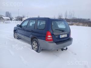 Zils Subaru Forester 2004 Gulbene, ar dzinēja tilpumu 2.00 L un nobraukumu 230 tūkst. km par 2555 €, foto 2 vietnē AUTOMOTO.COM.LV