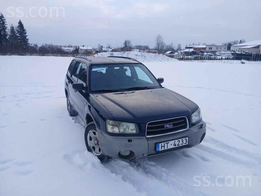Zils Subaru Forester 2004 Gulbene, ar dzinēja tilpumu 2.00 L un nobraukumu 230 tūkst. km par 2555 €, foto 9 vietnē AUTOMOTO.COM.LV