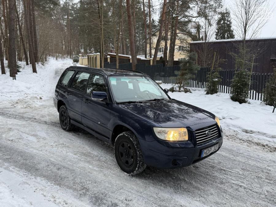 Zils Subaru Forester 2005 Viļņa, ar dzinēja tilpumu 2.00 L un nobraukumu 280 tūkst. km par 2500 €, foto 1 vietnē AUTOMOTO.COM.LV