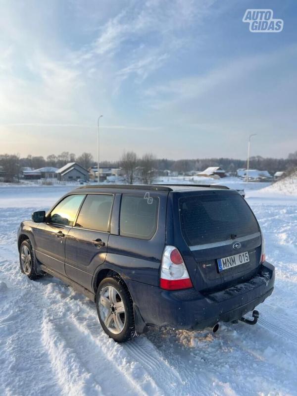 Zils Subaru Forester 2006 Viļņa, ar dzinēja tilpumu 2.50 L un nobraukumu 264 tūkst. km par 3200 €, foto 3 vietnē AUTOMOTO.COM.LV