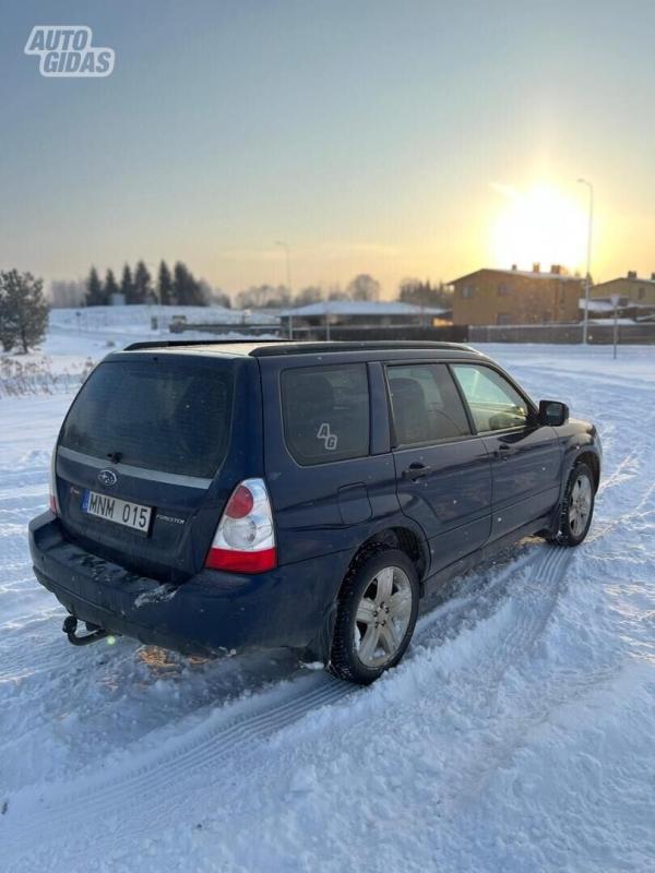 Zils Subaru Forester 2006 Viļņa, ar dzinēja tilpumu 2.50 L un nobraukumu 264 tūkst. km par 3200 €, foto 4 vietnē AUTOMOTO.COM.LV