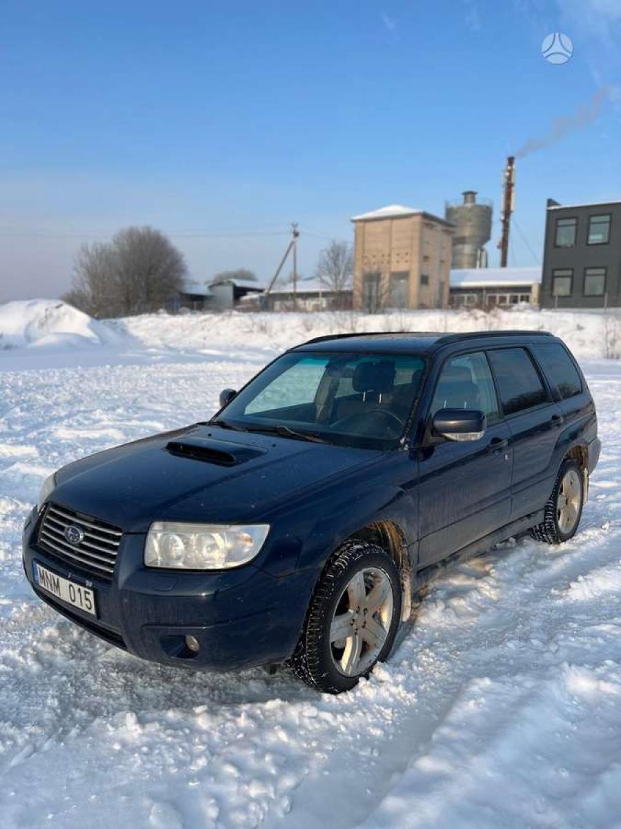 Blue Subaru Forester 2006 in Vilnius, with an engine capacity of 2.50 L and mileage of 264 thousand km for 3200 €, photo 1 on AUTOMOTO.COM.LV