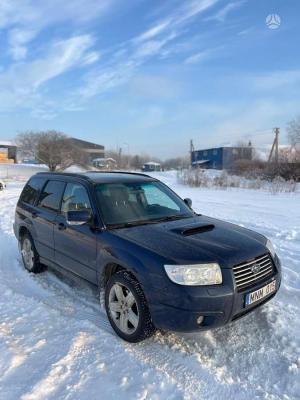 Blue Subaru Forester 2006 in Vilnius, with an engine capacity of 2.50 L and mileage of 264 thousand km for 3200 €, photo 2 on AUTOMOTO.COM.LV