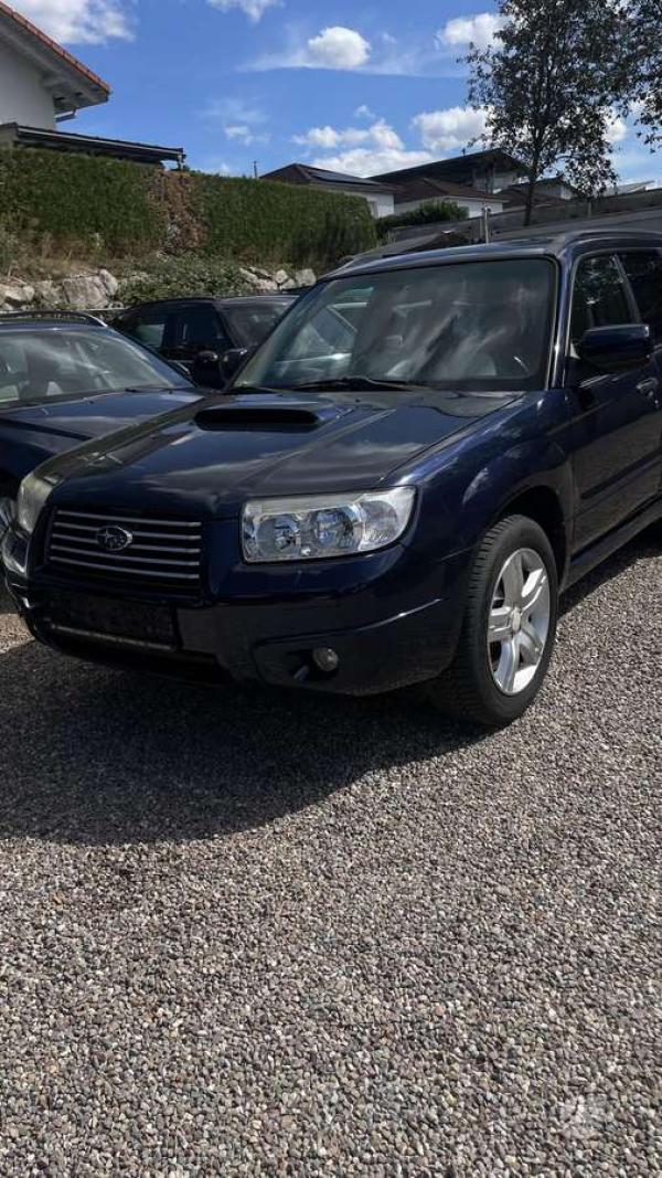 Subaru Forester 2007 Telšiai vietnē Zils Subaru Forester 2007 Telšiai, ar dzinēja tilpumu 2.50 L un nobraukumu 230 tūkst. km par 5300 €, foto 4 vietnē AUTOMOTO.COM.LV