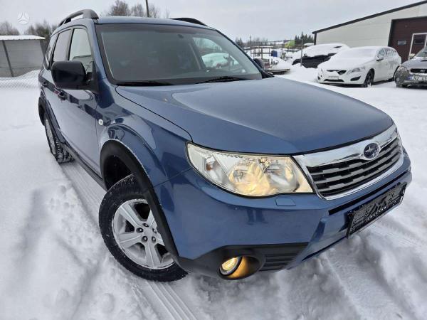 Blue Subaru Forester 2008 in Utena, with an engine capacity of 2.00 L and mileage of 204 thousand km for 5650 €, photo 1 on AUTOMOTO.COM.LV