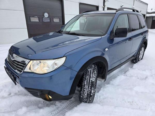Blue Subaru Forester 2008 in Utena, with an engine capacity of 2.00 L and mileage of 204 thousand km for 5650 €, photo 7 on AUTOMOTO.COM.LV