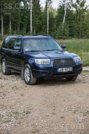 Zils Subaru Forester 2008 Rīga, ar dzinēja tilpumu 2.00 L un nobraukumu 516 tūkst. km par 600 €, foto 4 vietnē AUTOMOTO.COM.LV