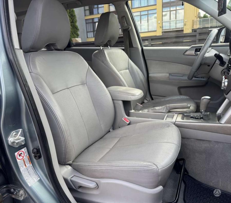 Zils Subaru Forester 2009 Viļņa, ar dzinēja tilpumu 2.46 L un nobraukumu 323 tūkst. km par 4950 €, foto 21 vietnē AUTOMOTO.COM.LV