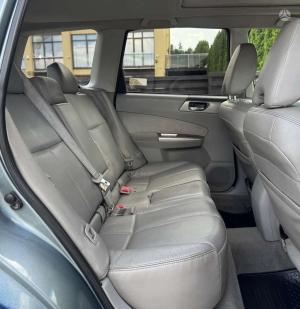 Zils Subaru Forester 2009 Viļņa, ar dzinēja tilpumu 2.46 L un nobraukumu 323 tūkst. km par 4950 €, foto 22 vietnē AUTOMOTO.COM.LV
