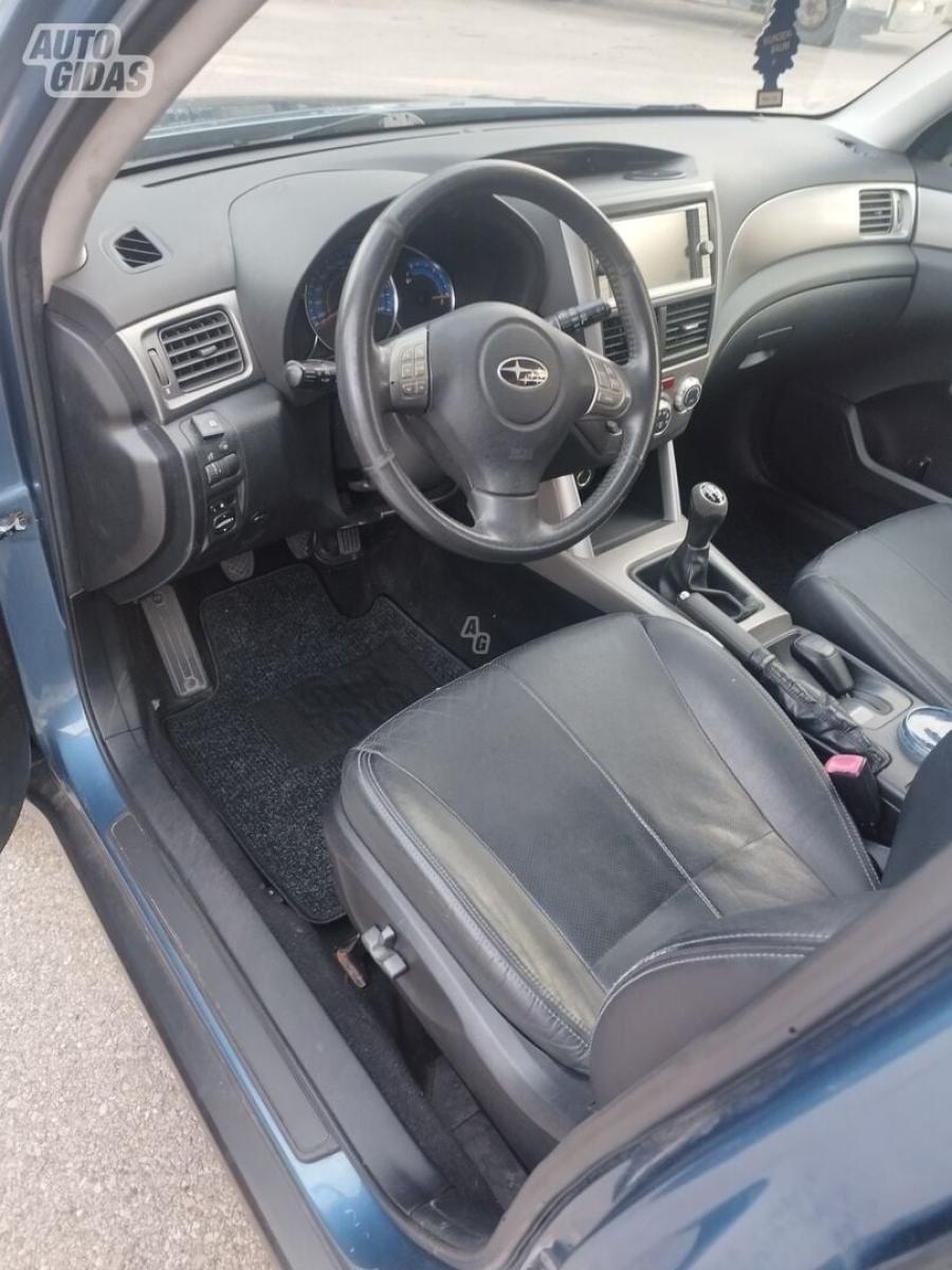 Zils Subaru Forester 2009 Druskininkai, ar dzinēja tilpumu 2.00 L un nobraukumu 232 tūkst. km par 5550 €, foto 8 vietnē AUTOMOTO.COM.LV