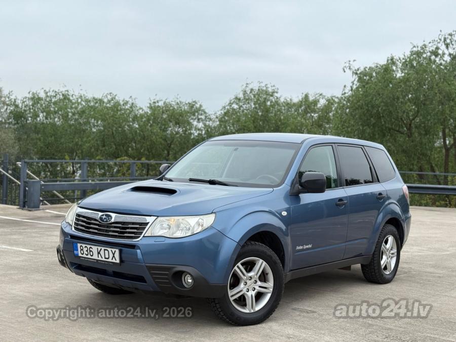 Blue Subaru Forester 2010 in Tartu, with an engine capacity of 2.00 L and mileage of 253 thousand km for 2590 €, photo 4 on AUTOMOTO.COM.LV