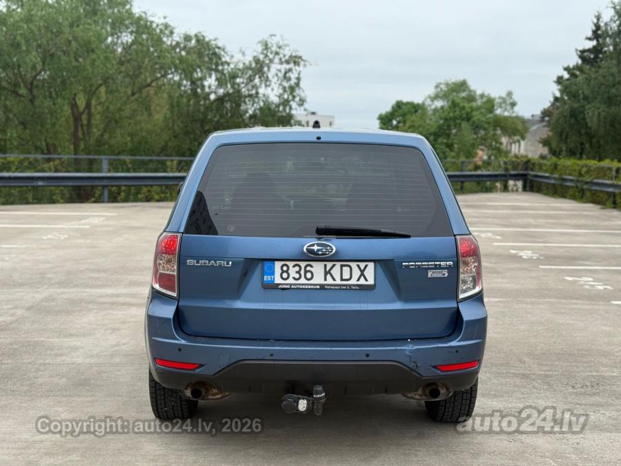 Blue Subaru Forester 2010 in Tartu, with an engine capacity of 2.00 L and mileage of 253 thousand km for 2590 €, photo 6 on AUTOMOTO.COM.LV