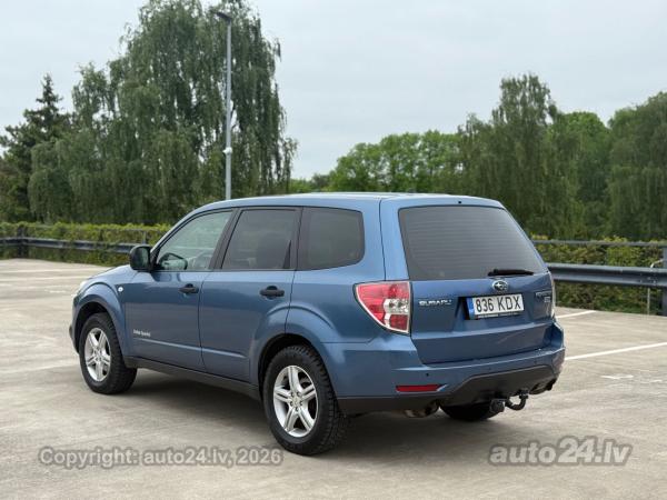 Zils Subaru Forester 2010 Tartu, ar dzinēja tilpumu 2.00 L un nobraukumu 253 tūkst. km par 2590 €, foto 6 vietnē AUTOMOTO.COM.LV