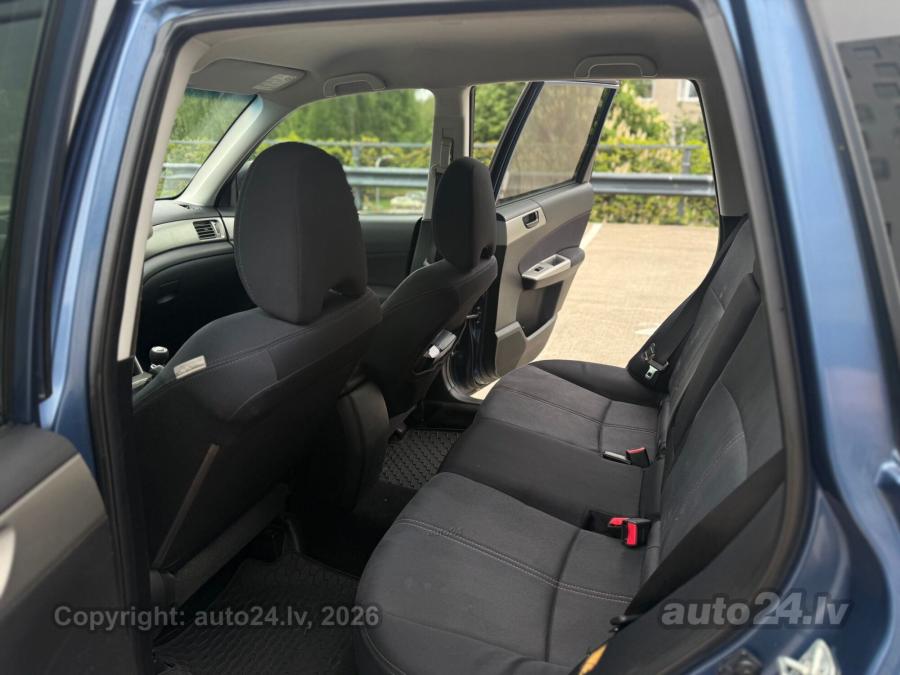 Blue Subaru Forester 2010 in Tartu, with an engine capacity of 2.00 L and mileage of 253 thousand km for 2590 €, photo 11 on AUTOMOTO.COM.LV