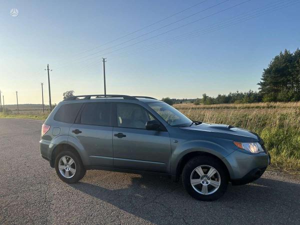 Blue Subaru Forester 2011 in Klaipeda, with an engine capacity of 2.50 L and mileage of 134 thousand km for 5500 €, photo 3 on AUTOMOTO.COM.LV