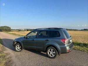 Blue Subaru Forester 2011 in Klaipeda, with an engine capacity of 2.50 L and mileage of 134 thousand km for 5500 €, photo 5 on AUTOMOTO.COM.LV