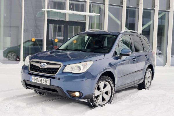 Blue Subaru Forester 2013 in Vilnius, with an engine capacity of 2.00 L and mileage of 171 thousand km for 8499 €, photo 1 on AUTOMOTO.COM.LV