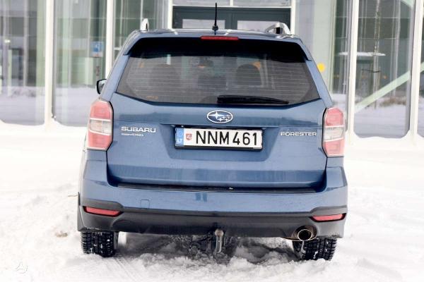 Blue Subaru Forester 2013 in Vilnius, with an engine capacity of 2.00 L and mileage of 171 thousand km for 8499 €, photo 8 on AUTOMOTO.COM.LV
