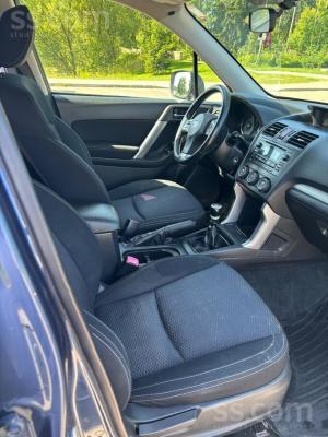 Blue Subaru Forester 2013 in Jekabpils, with an engine capacity of 2.00 L and mileage of 300 thousand km for 6300 €, photo 10 on AUTOMOTO.COM.LV