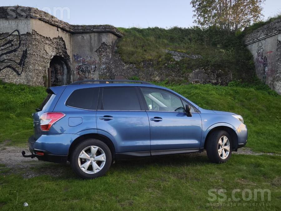 Zils Subaru Forester 2014 Liepāja, ar dzinēja tilpumu 2.00 L un nobraukumu 299 tūkst. km par 6150 €, foto 4 vietnē AUTOMOTO.COM.LV