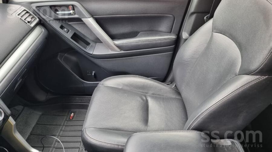 Zils Subaru Forester 2015 Ogre, ar dzinēja tilpumu 2.00 L un nobraukumu 175 tūkst. km par 9450 €, foto 13 vietnē AUTOMOTO.COM.LV