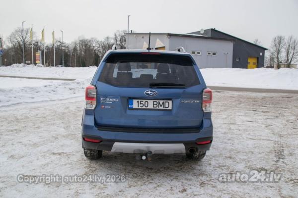 Blue Subaru Forester 2017 in Johvi, with an engine capacity of 2.00 L and mileage of 158 thousand km for 14000 €, photo 5 on AUTOMOTO.COM.LV