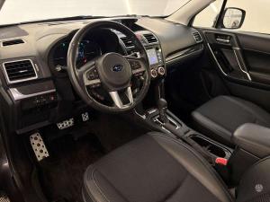 Zils Subaru Forester 2018 Marijampole, ar dzinēja tilpumu 2.00 L un nobraukumu 230 tūkst. km par 12850 €, foto 3 vietnē AUTOMOTO.COM.LV