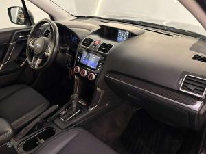 Zils Subaru Forester 2018 Marijampole, ar dzinēja tilpumu 2.00 L un nobraukumu 230 tūkst. km par 12850 €, foto 27 vietnē AUTOMOTO.COM.LV