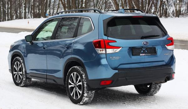 Blue Subaru Forester 2020 in Petrikaiciai, with an engine capacity of 2.50 L and mileage of 90 thousand km for 17999 €, photo 9 on AUTOMOTO.COM.LV