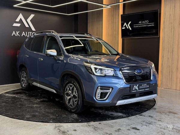Blue Subaru Forester 2021 in Kaunas, with an engine capacity of 2.00 L and mileage of 89 thousand km for 23490 €, photo 2 on AUTOMOTO.COM.LV