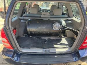 Blue Subaru Forester 2005 in Vilnius, with an engine capacity of 2.46 L and mileage of 268 thousand km for 1900 €, photo 6 on AUTOMOTO.COM.LV