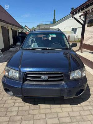 Blue Subaru Forester 2005 in Vilnius, with an engine capacity of 2.46 L and mileage of 268 thousand km for 1900 €, photo 9 on AUTOMOTO.COM.LV