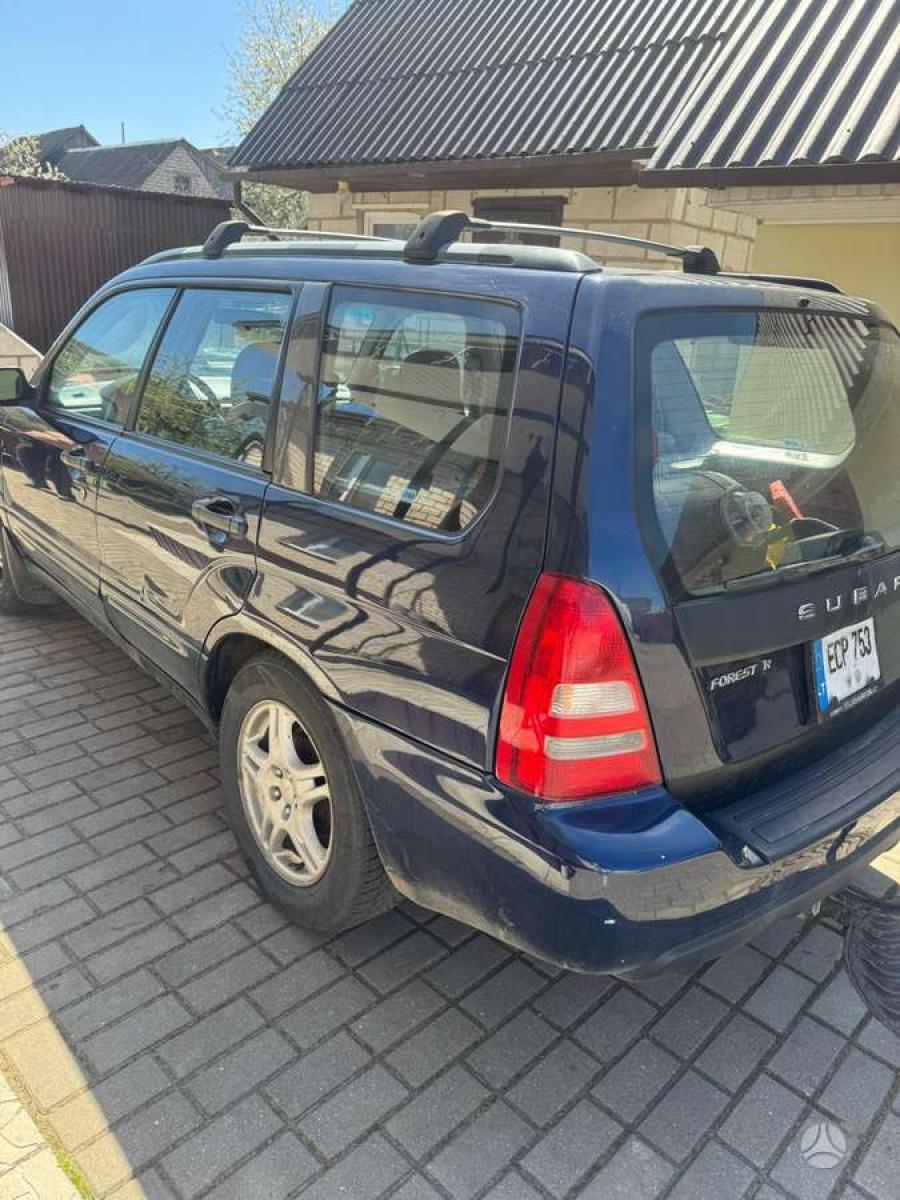 Blue Subaru Forester 2005 in Vilnius, with an engine capacity of 2.46 L and mileage of 268 thousand km for 1900 €, photo 11 on AUTOMOTO.COM.LV